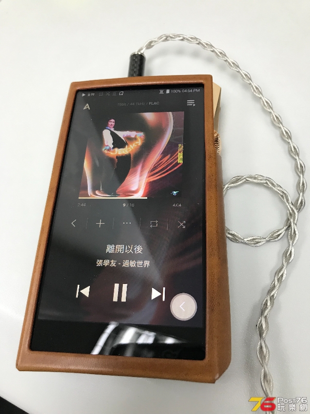 HUGO死忠都忍唔住...另外求換SP2000皮套(我用啡色換綠色) - 耳機討論 - Post76.hk - Powered by Discuz!